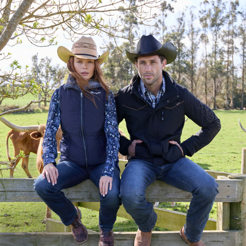 Hiscocks | Ariat Boots | Akubra Hats | Country Clothing | Saddlery